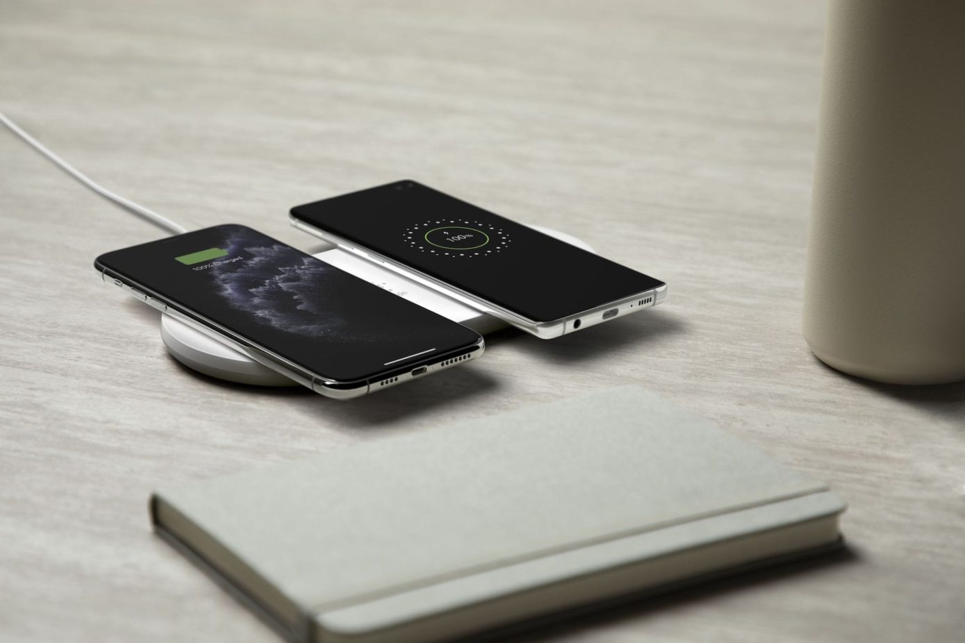 WIZ008_WHT_Belkin_BoostCharge_Dual_Wireless_Charging_Pads_15W_ENV ...