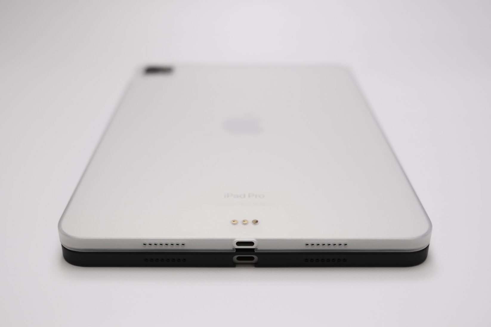 CASEFINITE、11インチiPad Pro対応の薄型・軽量ケース「THE FROST AIR」を発売 | APPLE LINKAGE